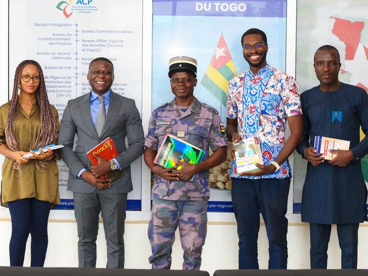 Togo : la PIA soutient le collège militaire Eyadéma - Togo Breaking News